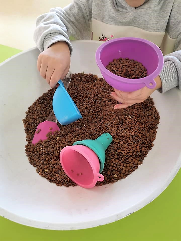 Sensorik- undr Sinnesboxen für Krippenkinder | Denk mit Kita